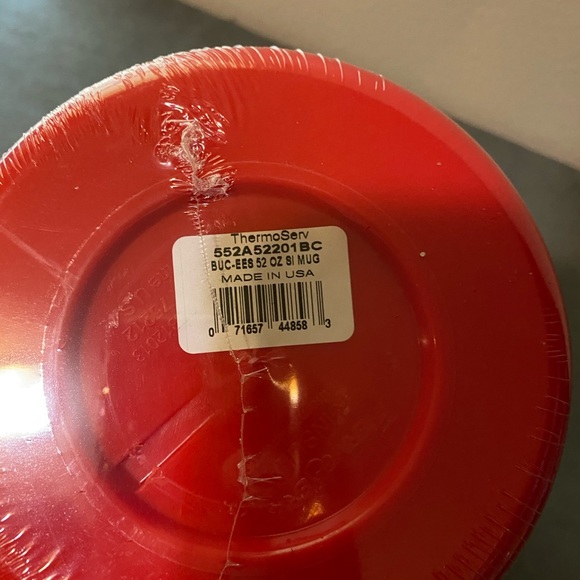 BUC-EE'S | Dining | Bucees Bucees Insulated Drink Cup 52oz | Poshmark